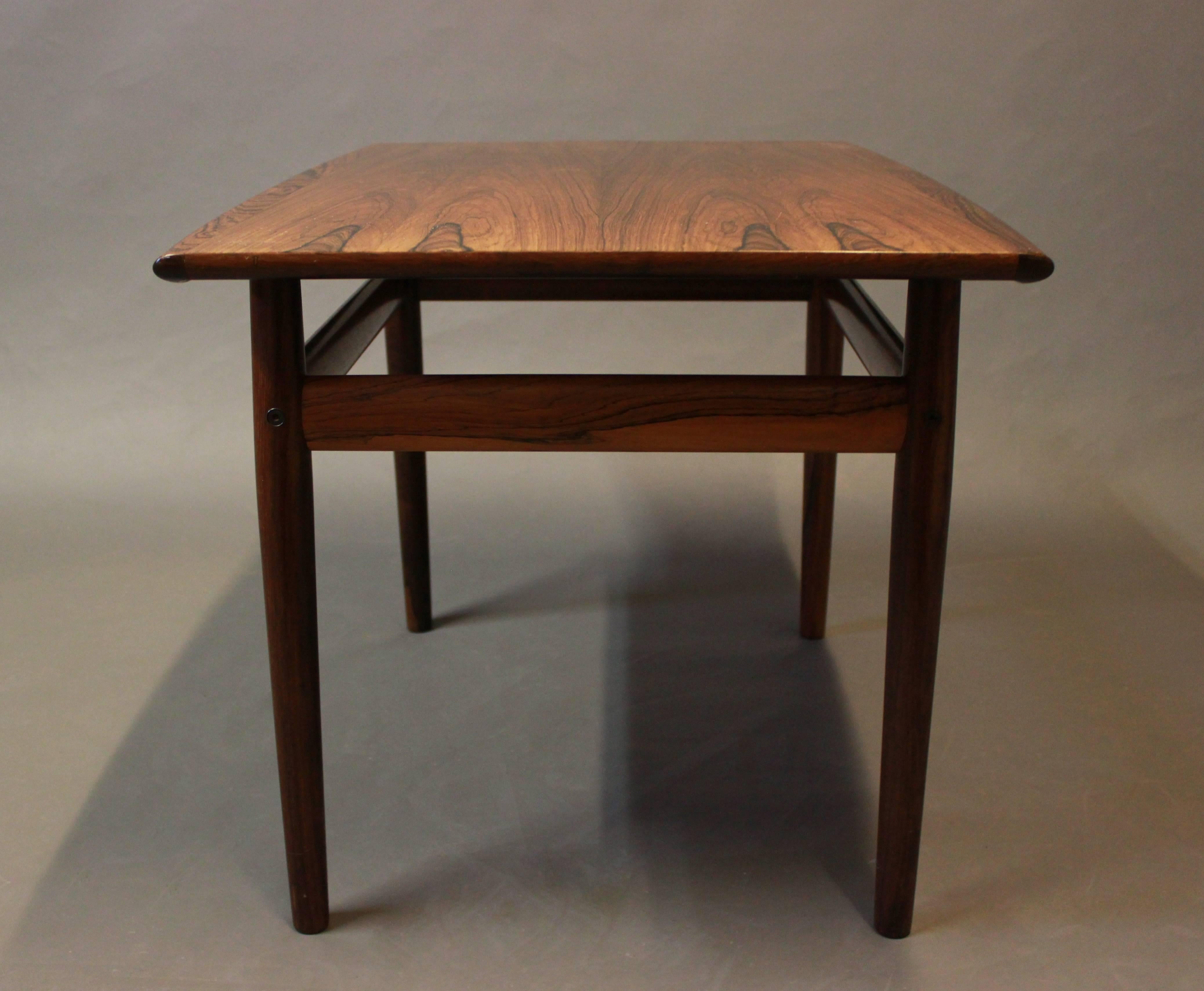 Side Table in Rosewood of Danish Design from the 1960s at 1stDibs ...