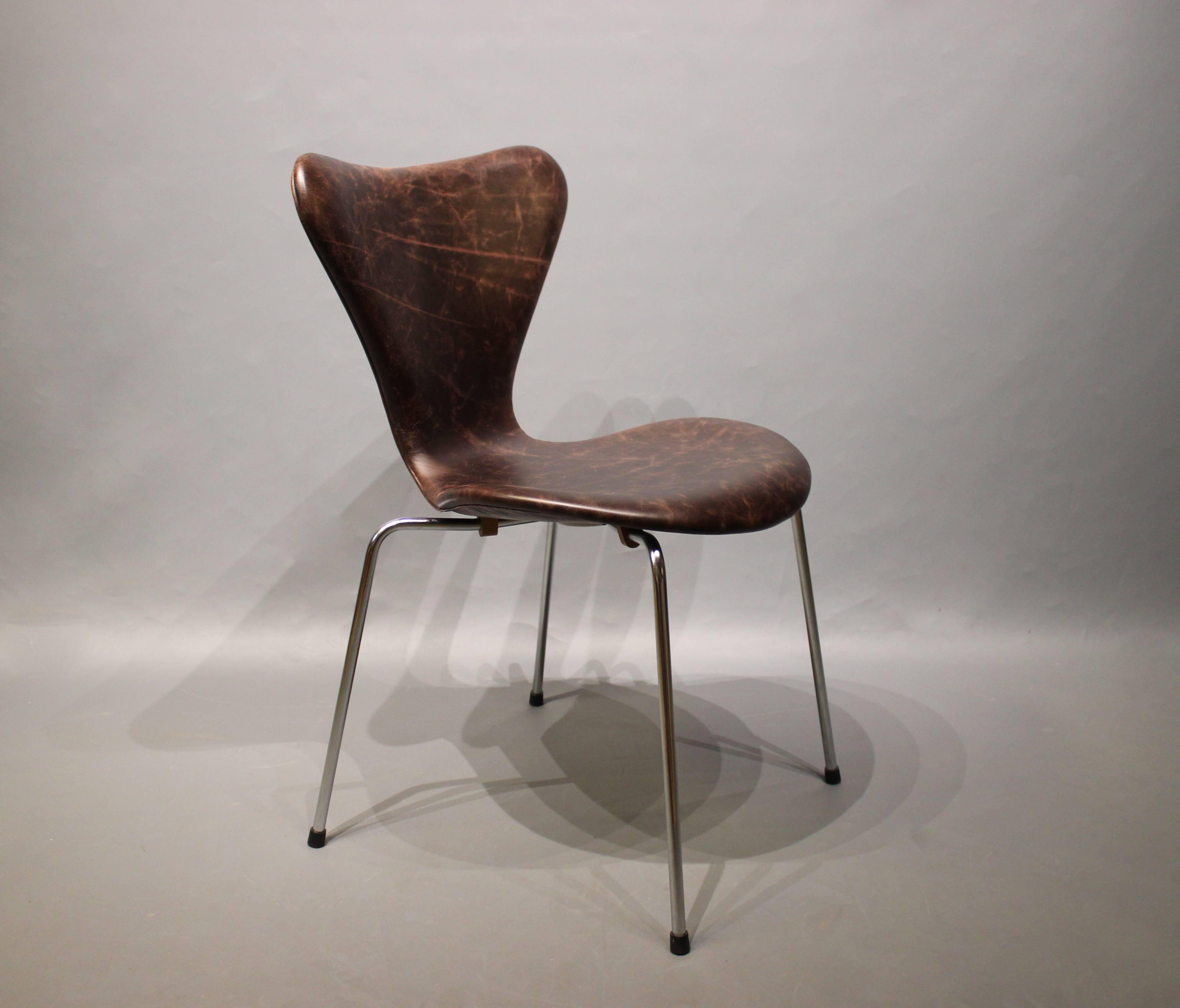 "Seven" Chair, Model 3107 by Arne Jacobsen and Fritz Hansen, 1967 For ...