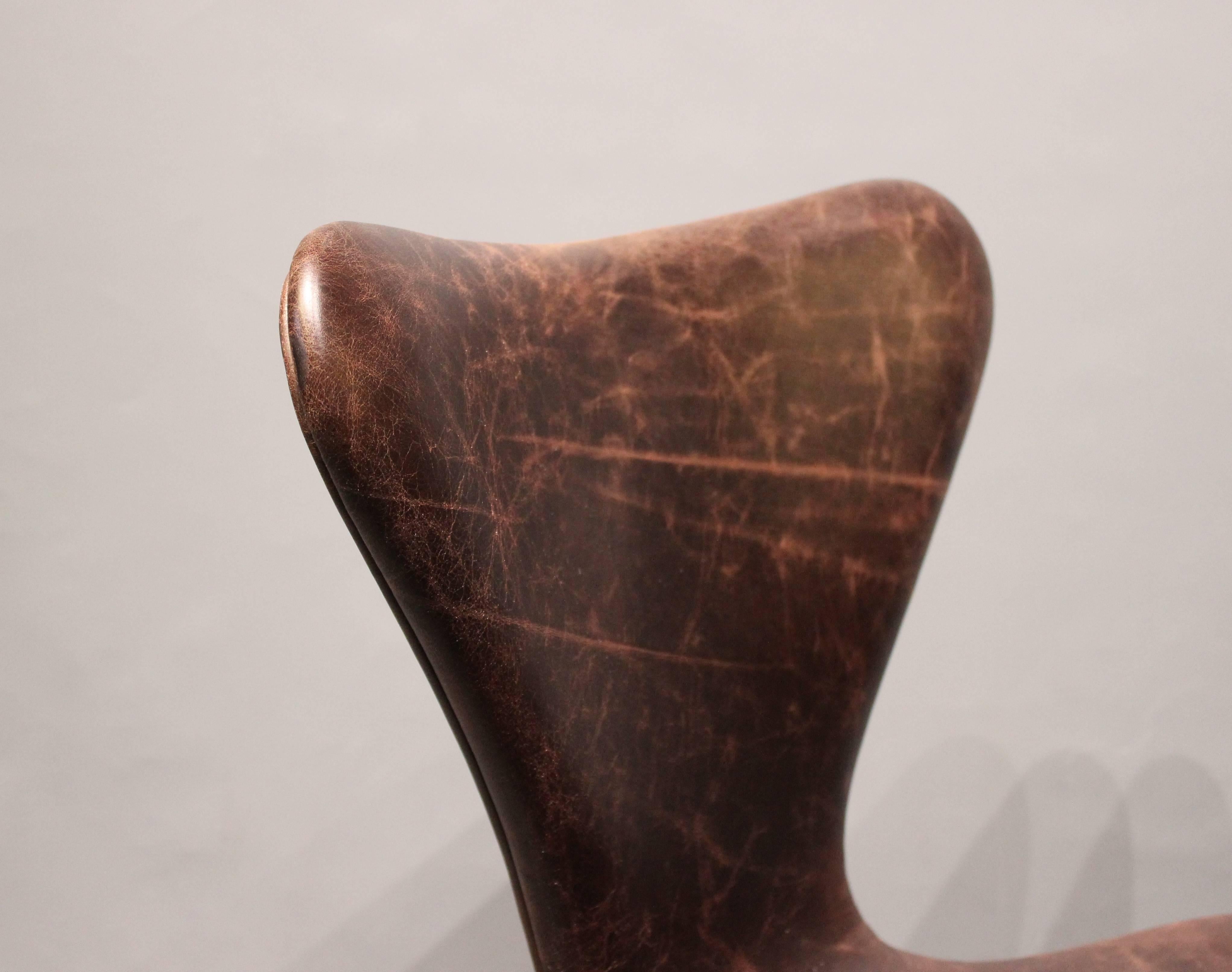 "Seven" Chair, Model 3107 by Arne Jacobsen and Fritz Hansen, 1967 For ...