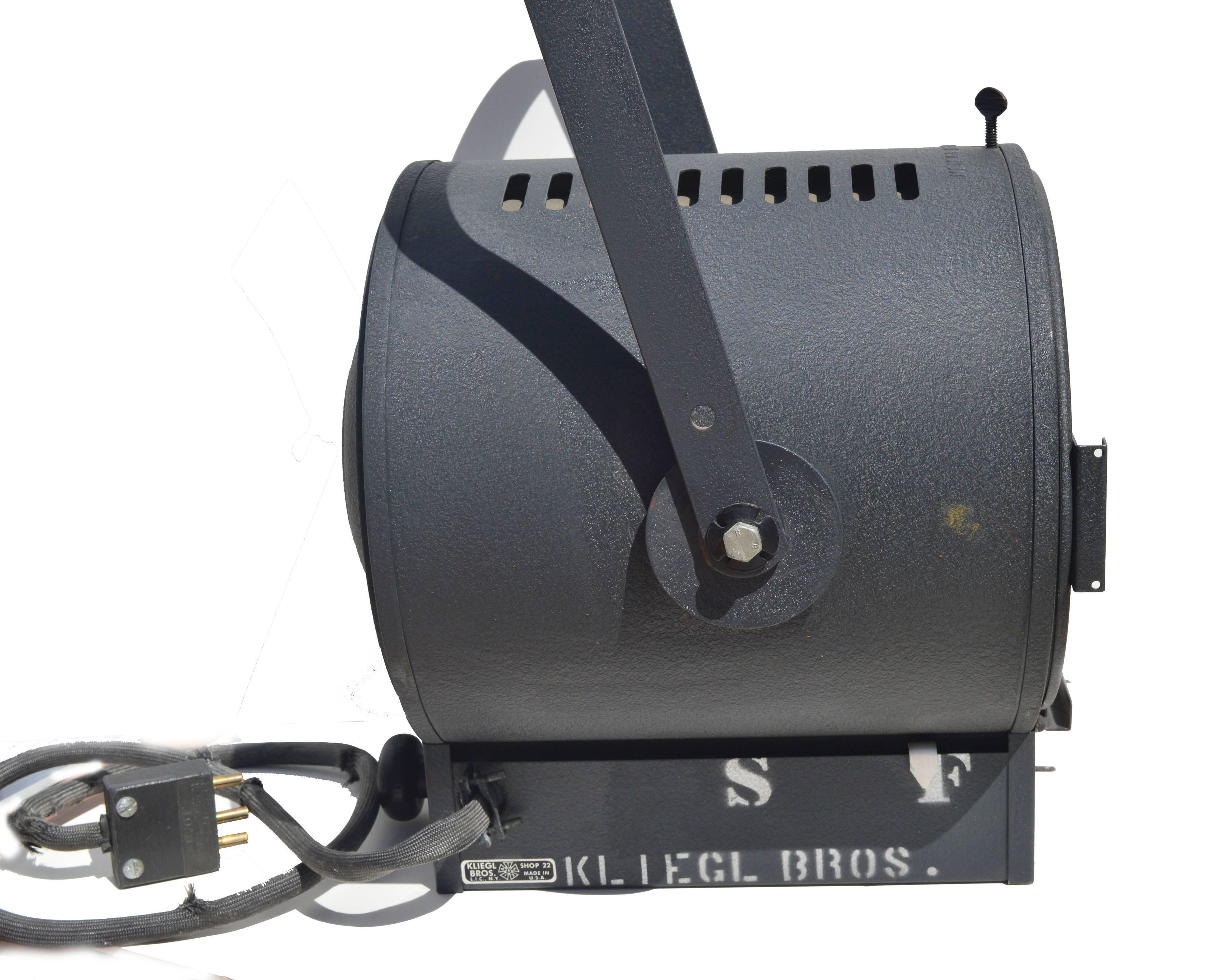 Pair of Vintage Kliegl Bros. Shop No. 22 New York Fresnel Spot Light at ...