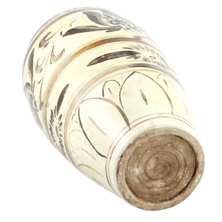 Chinese Song Dynasty Slip Decorated Cizhou Meiping Vase at 1stDibs