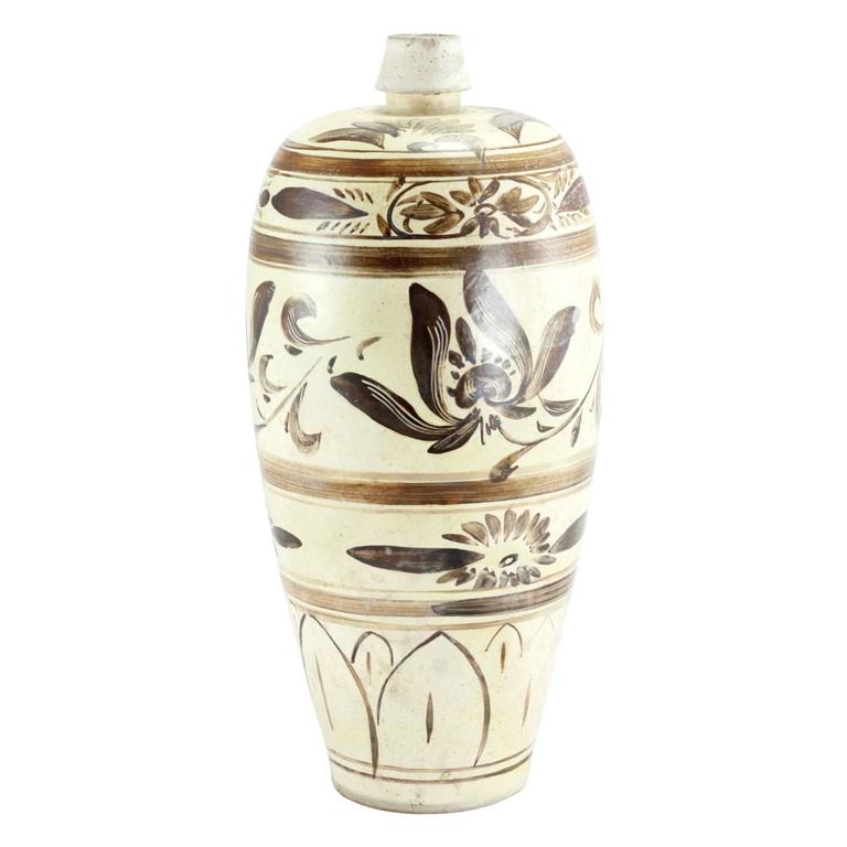 Chinese Song Dynasty Slip Decorated Cizhou Meiping Vase at 1stDibs