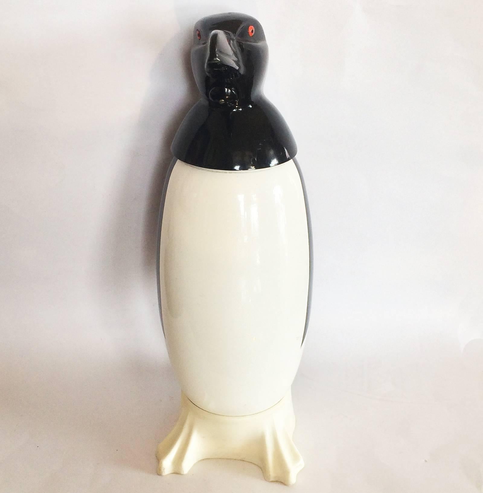 Mid-Century Russian Bakelite Soda Siphon for Cocktails, Drinks at 1stDibs