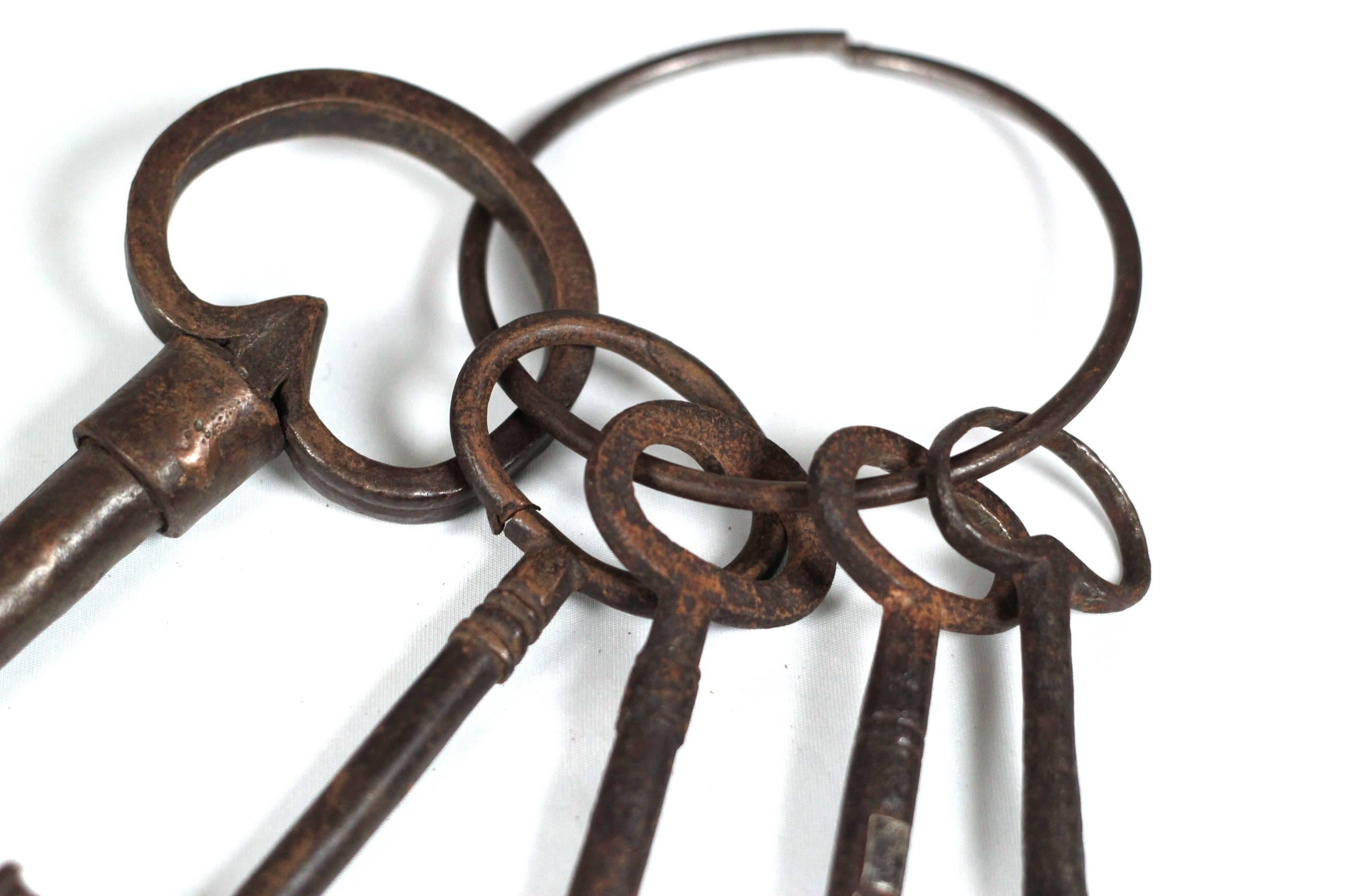 Set of Hand-Forged Cast Iron Keys, circa 1700s For Sale at 1stDibs