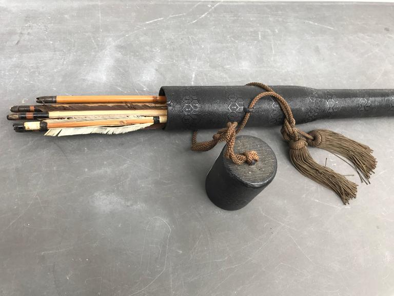 Japanese Antique Samurai Quiver and Bamboo Arrows at 1stDibs | asian ...