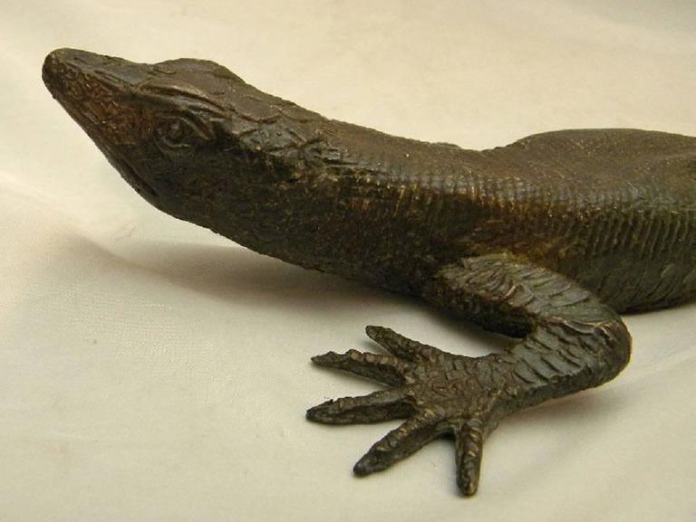 Fine Hand made Hand cast Antique Bronze Lizard Old Japan at 1stDibs