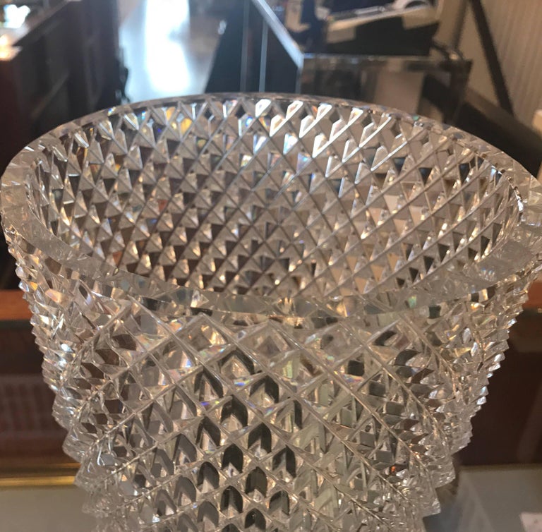 Late 19th Century Diamond Cut Crystal Vase For Sale at 1stDibs