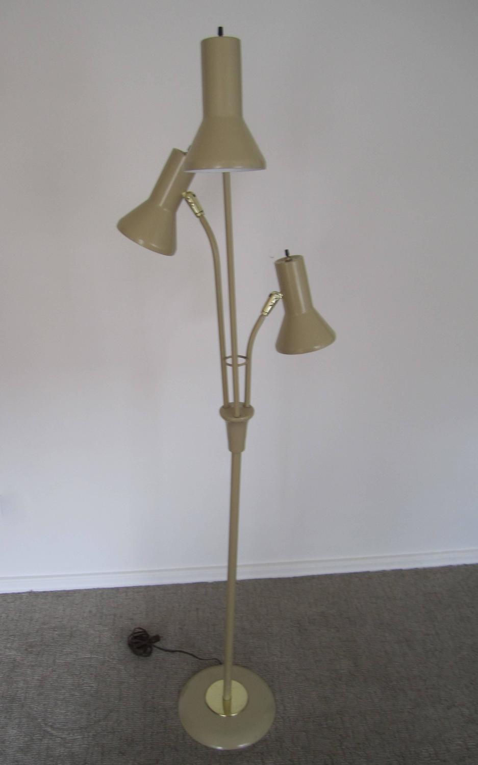 Mid-Century Modern Tri Light Adjustable Floor Lamp For Sale at 1stdibs