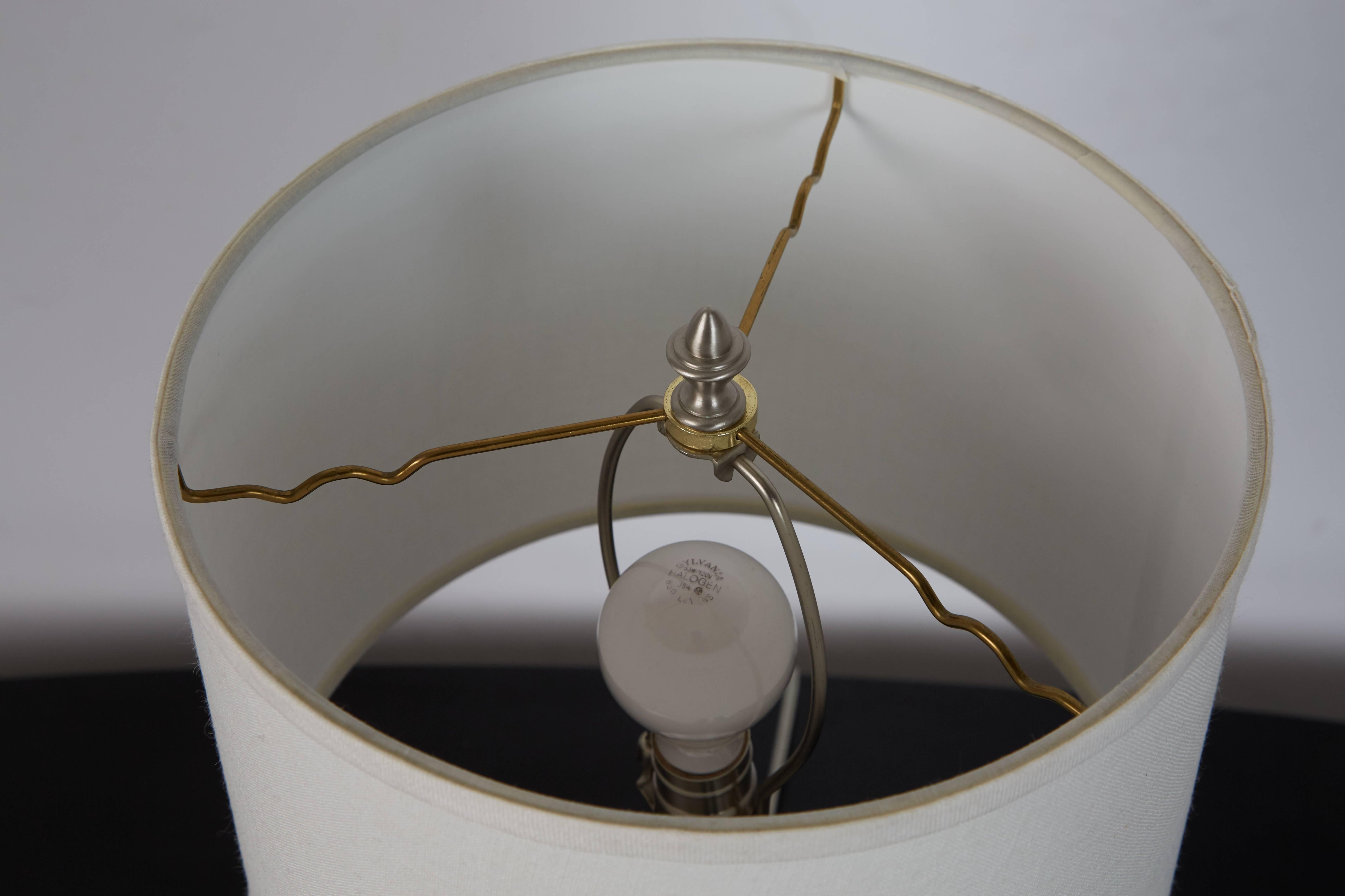 Art Deco Streamline Modern Lucite and Aluminium Table Lamp at 1stDibs ...