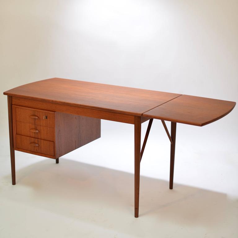 Danish Teak Expandable Desk by E. W. Bach for Toften Møbelfabrik at 1stdibs
