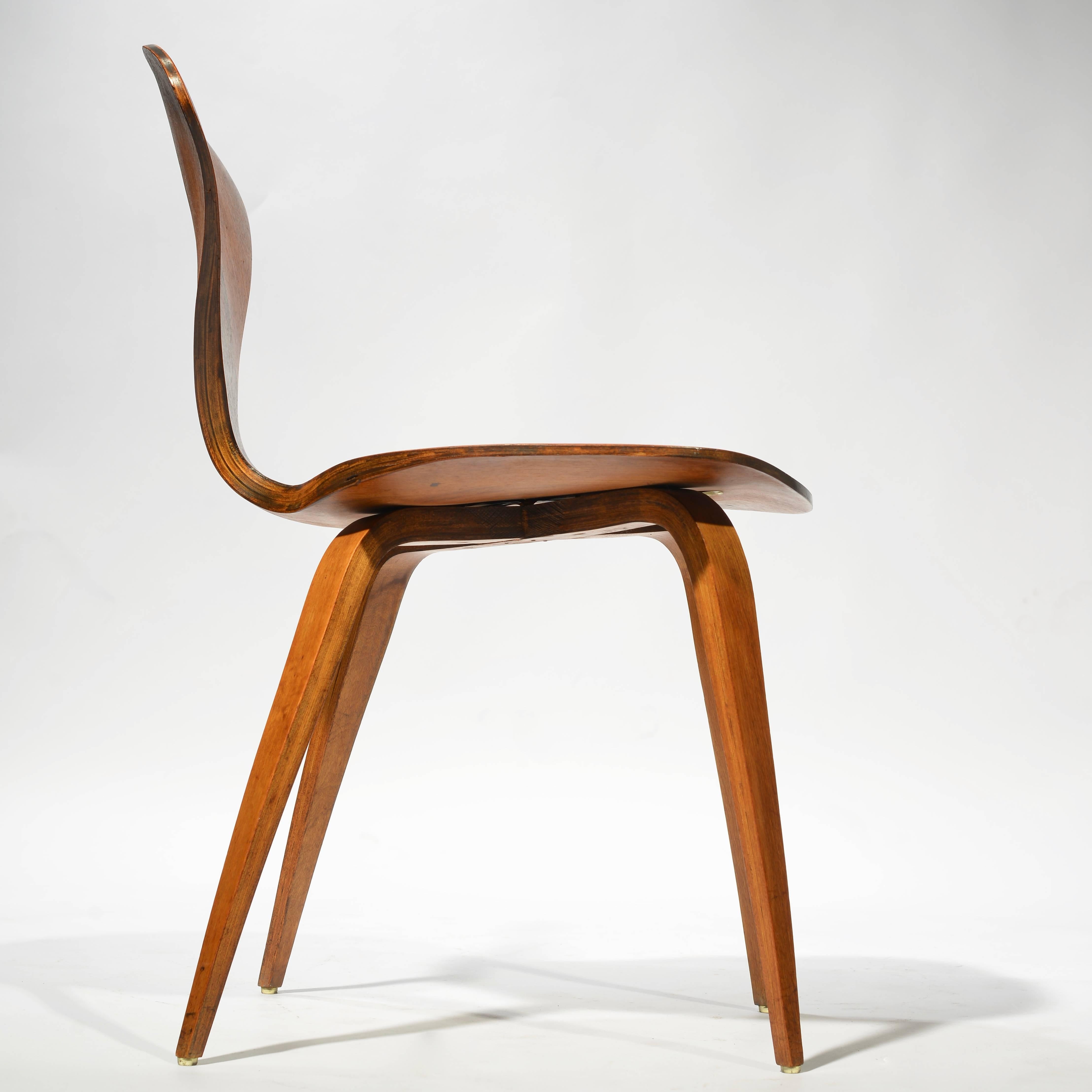 Set of Four Early Norman Cherner Dining Chairs in Walnut for Plycraft ...
