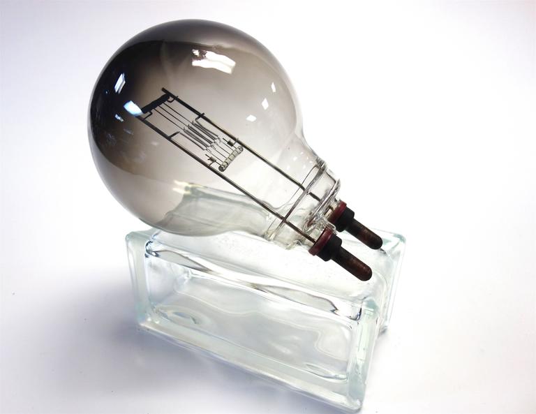 Vintage CINEMA Spotlight Light Bulb As Sculpture X Paramount, Circa 50 ...