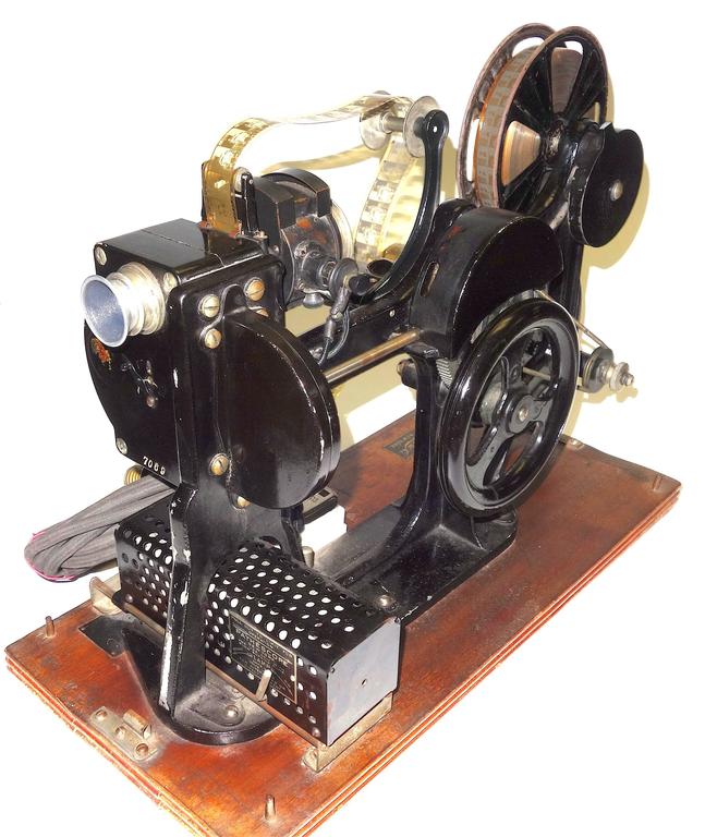Pathe 28mm Hand Crank Movie Projector, circa 1918, with Film, Vintage ...