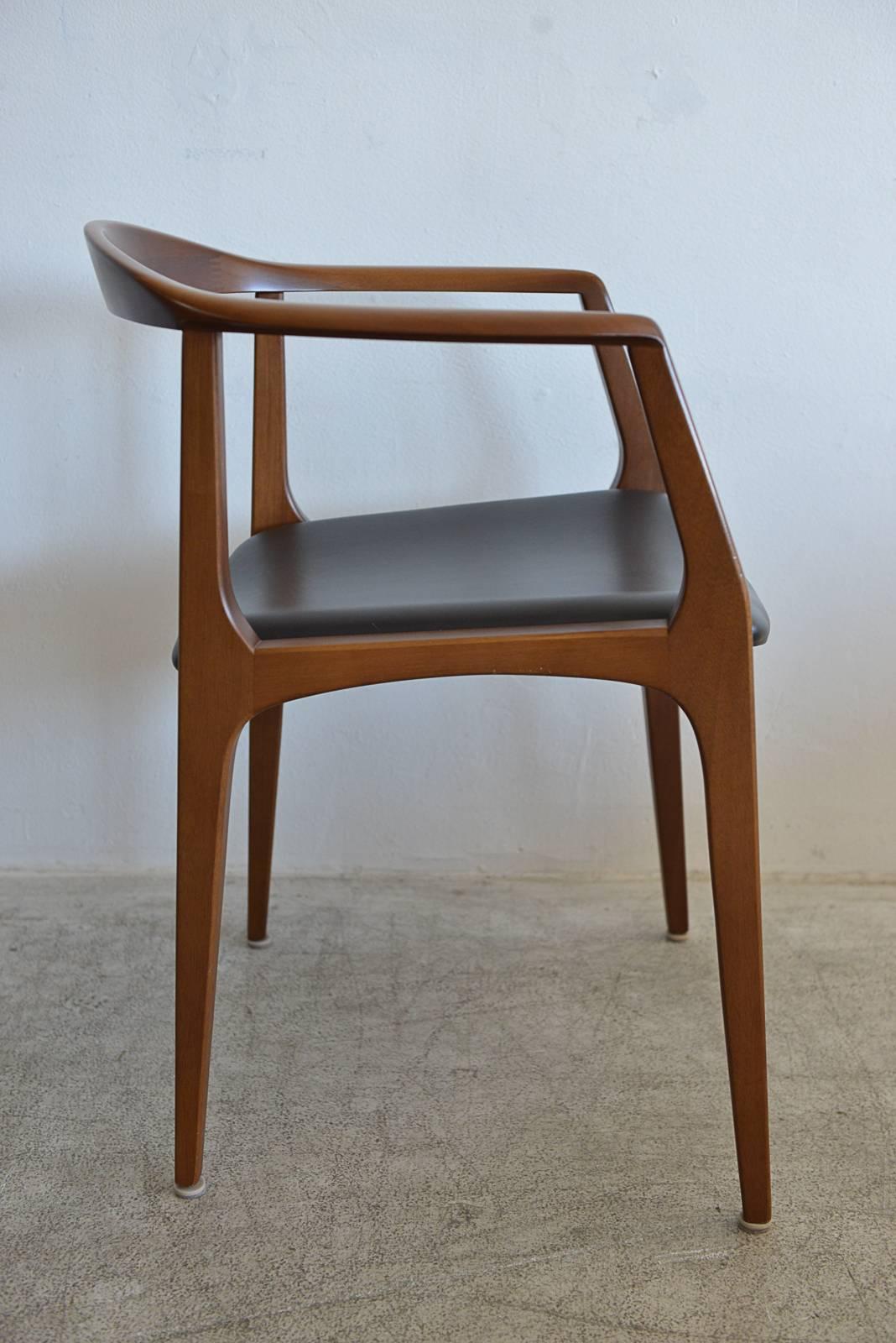Set of Six Sculpted Dining Chairs by Aristeu Pires at 1stDibs