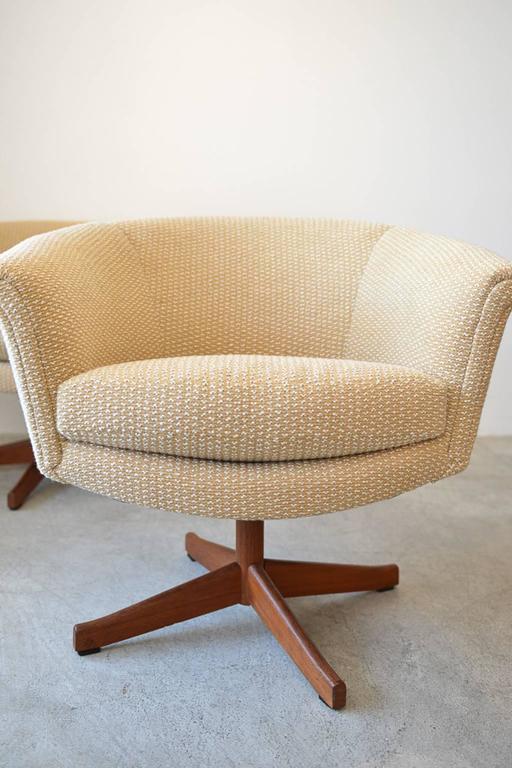 Pair of Round Back Swivel Chairs with Teak Star Base at 1stDibs