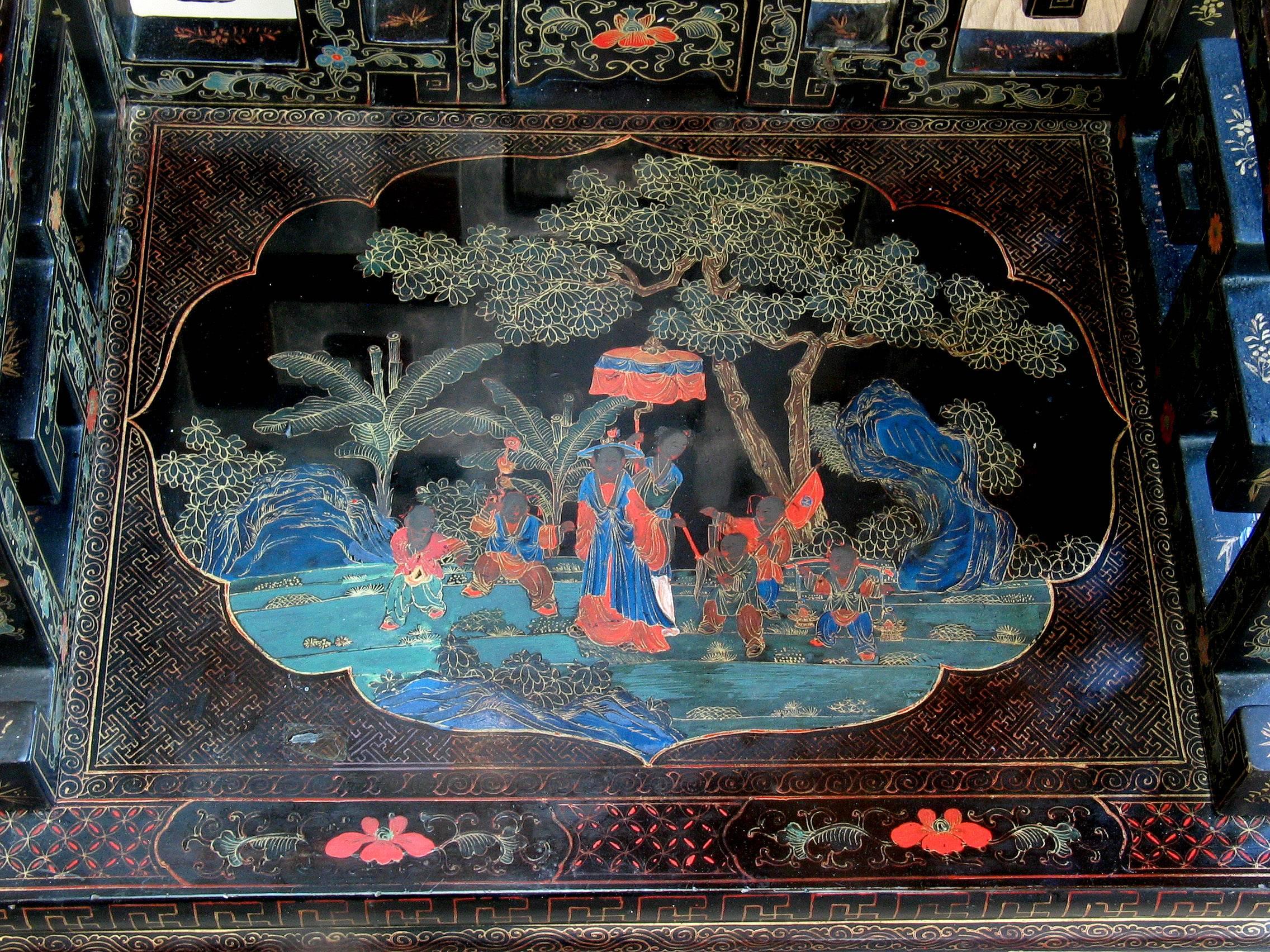 Beautiful and Rare Chinese Gilt Polychrome Decorated Black-Lacquered ...