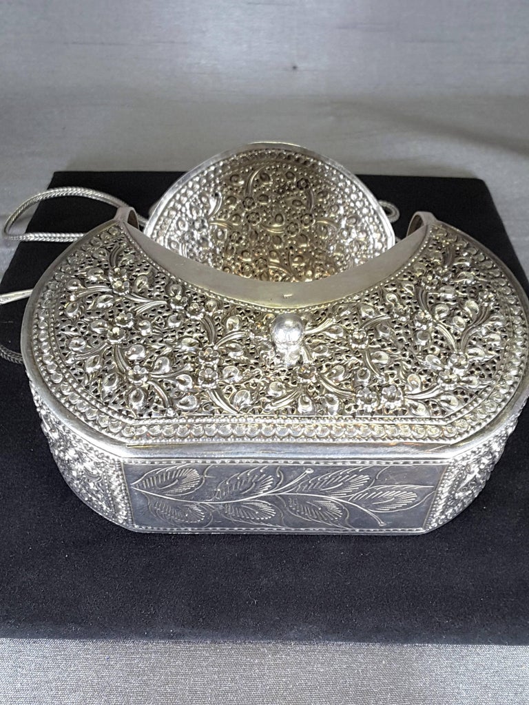Sterling Silver Floral Decorated Evening Purse at 1stDibs