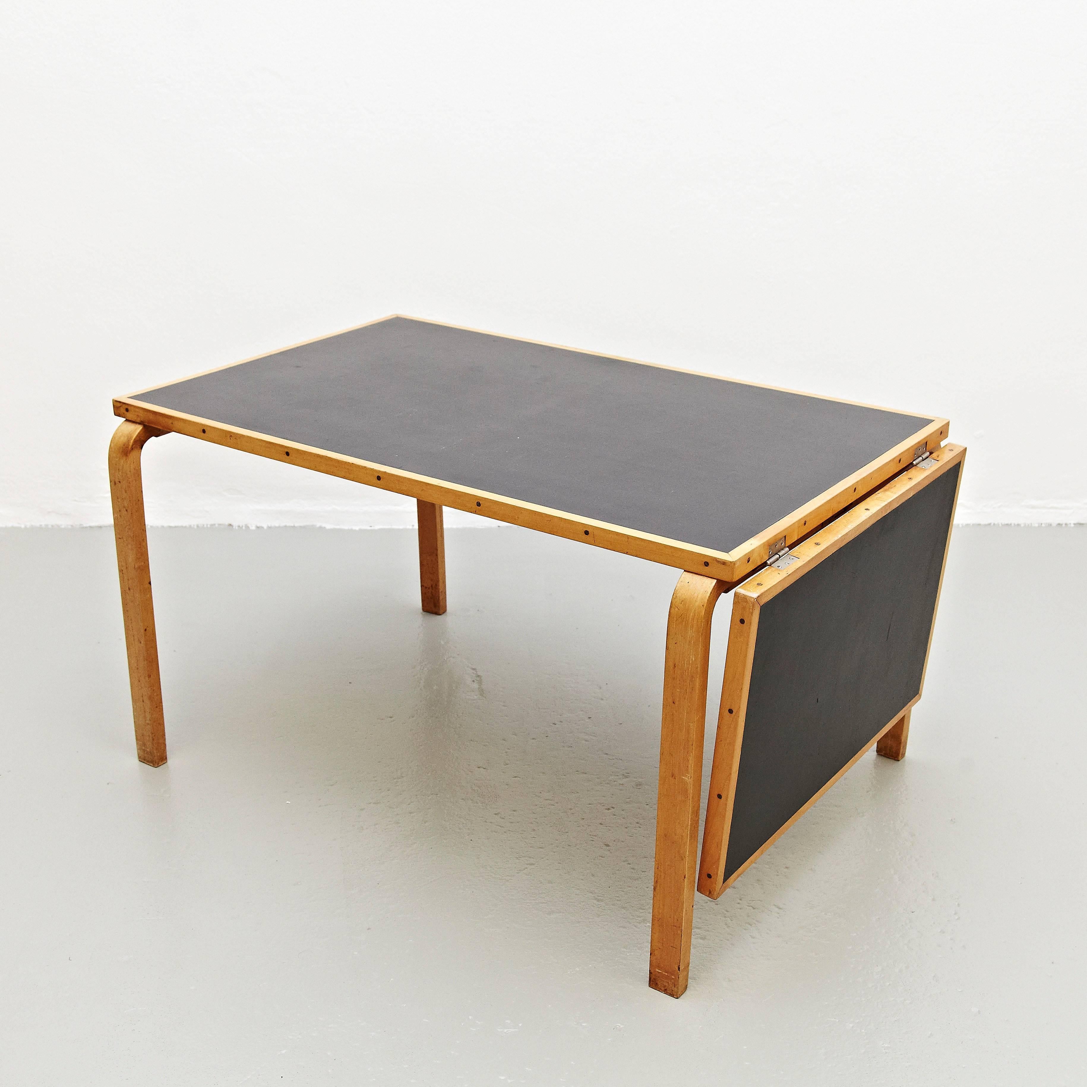 Alvar Aalto Dining Table for Artek, circa 1950 at 1stDibs | alvar aalto ...