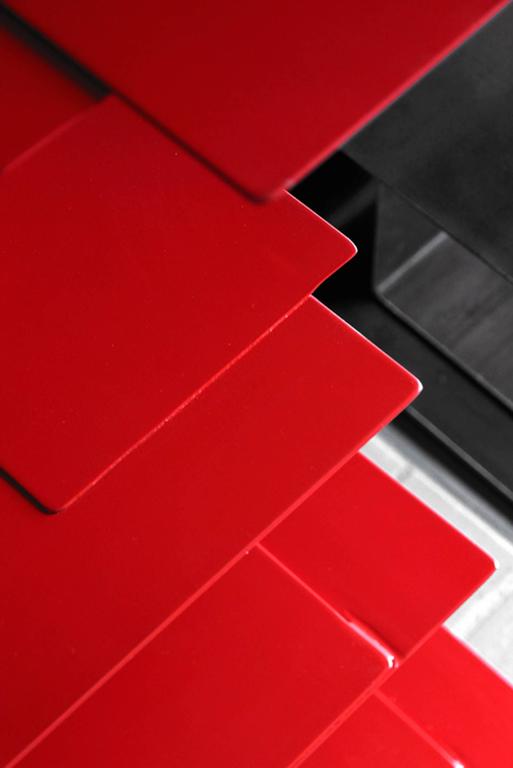 Acier Red Shelf Lacquered Finish For Sale at 1stDibs