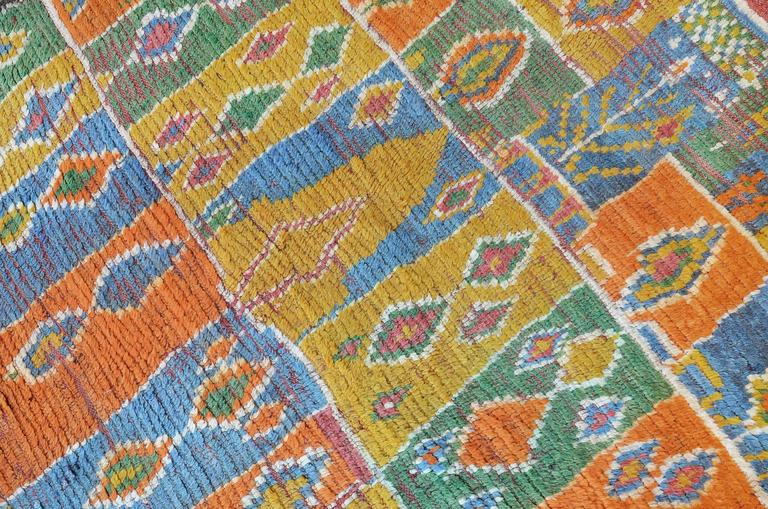 Vintage Moroccan Rug For Sale at 1stDibs