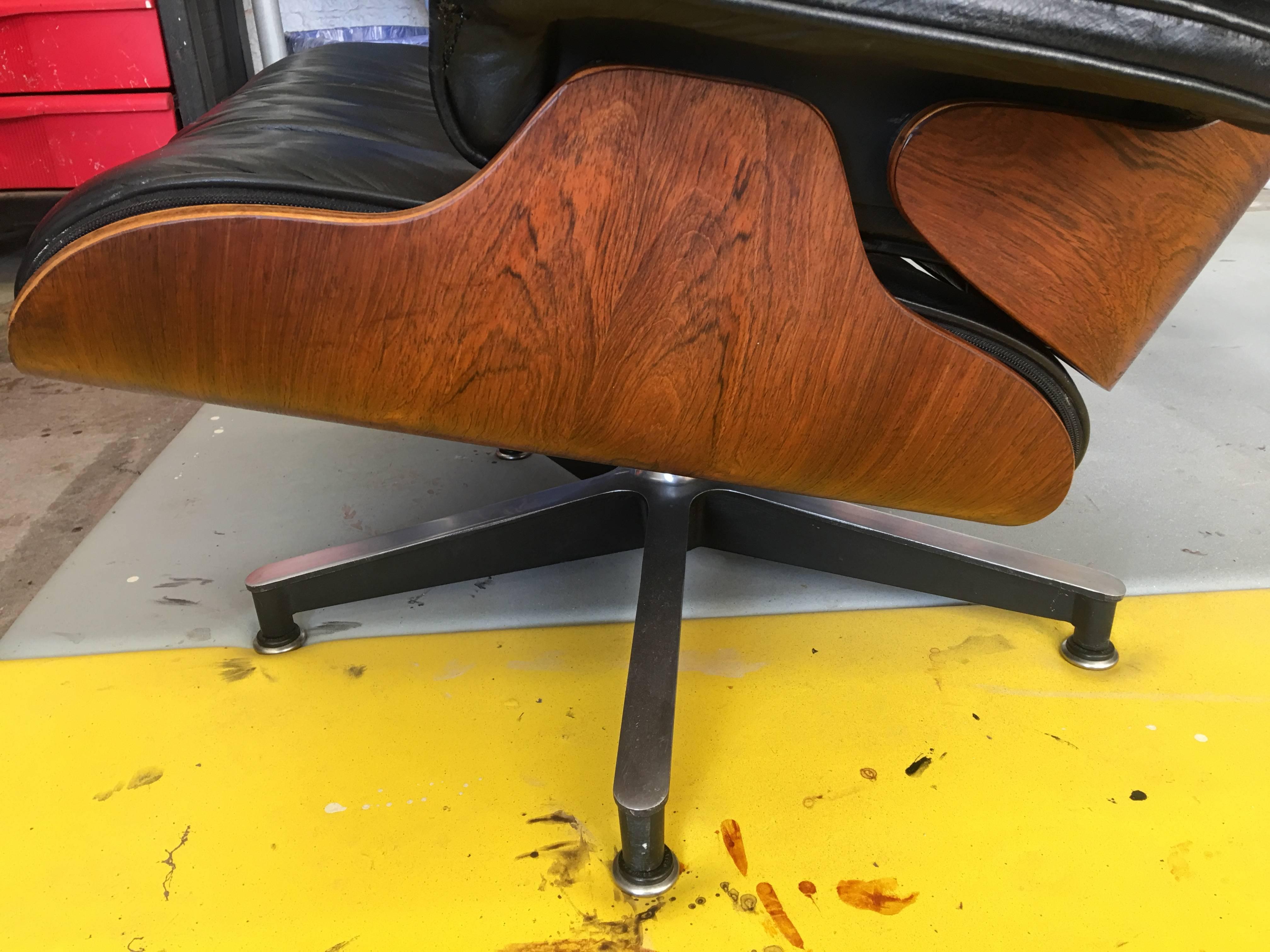 Rare 1st Year 1956, Eames Lounge with Spinning Ottoman For Sale at ...