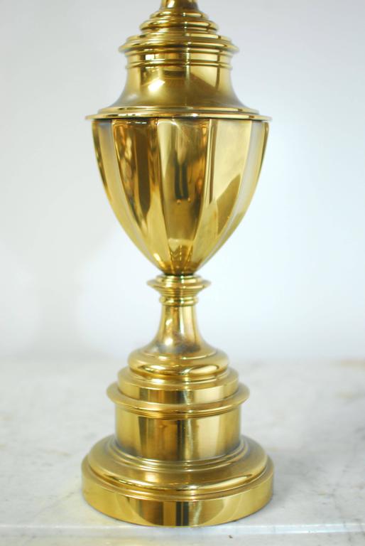 Pair of Stiffel Brass Trophy Urn Table Lamps at 1stDibs