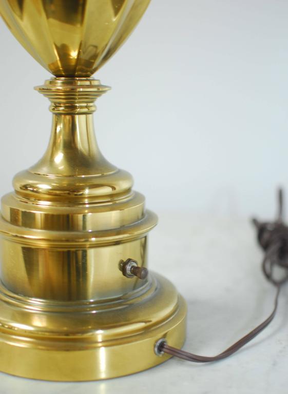 Pair of Stiffel Brass Trophy Urn Table Lamps at 1stDibs