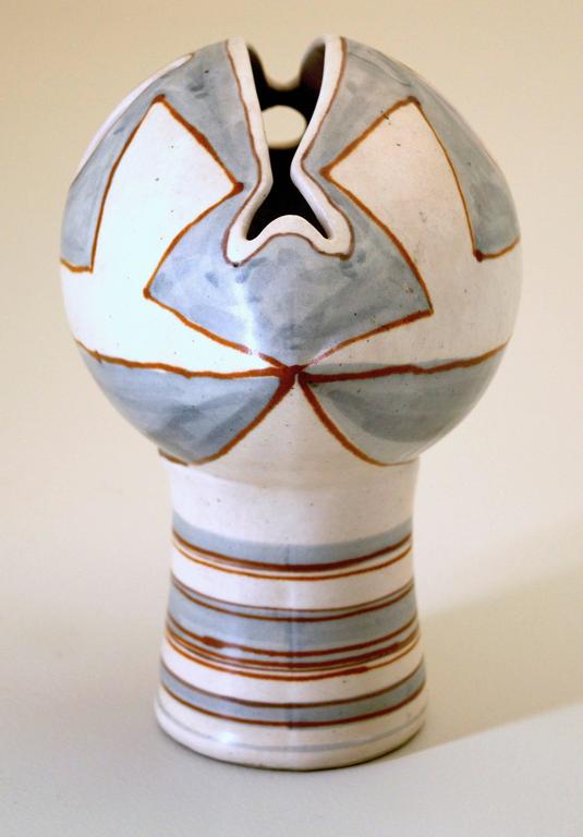 Fong Chow Gulfstream Abstract Vase and Lidded Box for Glidden Pottery ...