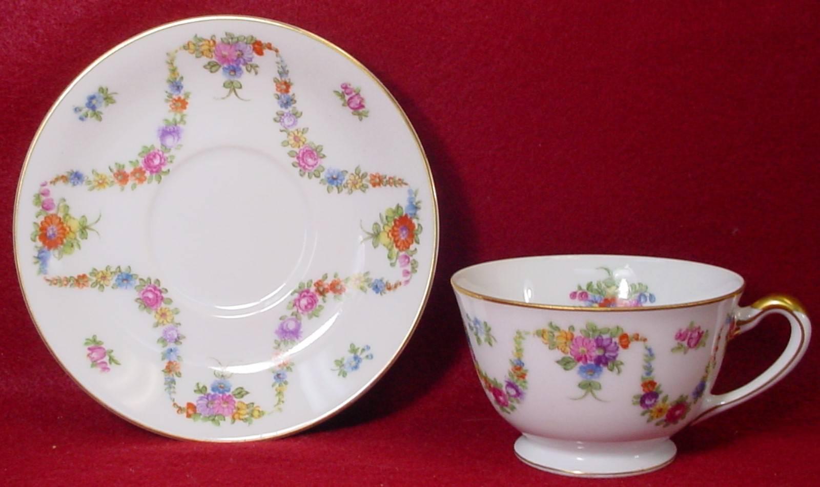 Mikado China Aloha Pattern 83 Pieces Set Service for Twelve For Sale at ...