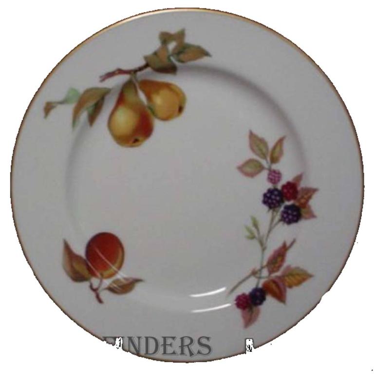 Royal Doulton China Evesham Gold Pattern 84-Piece Set Service for 12 at ...