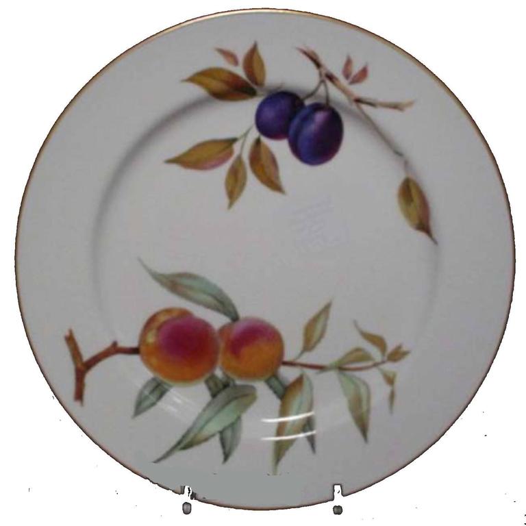 Royal Doulton China Evesham Gold Pattern 84-Piece Set Service for 12 at ...