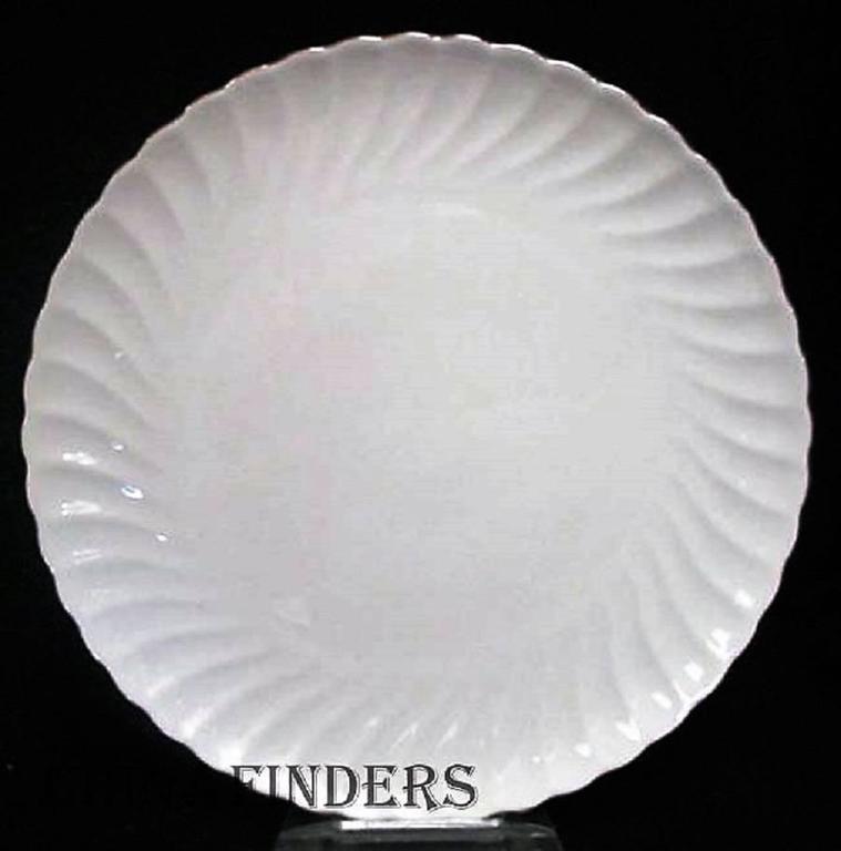 Syracuse China Wedding Ring Pattern Forty-Four-Piece Service for Nine ...