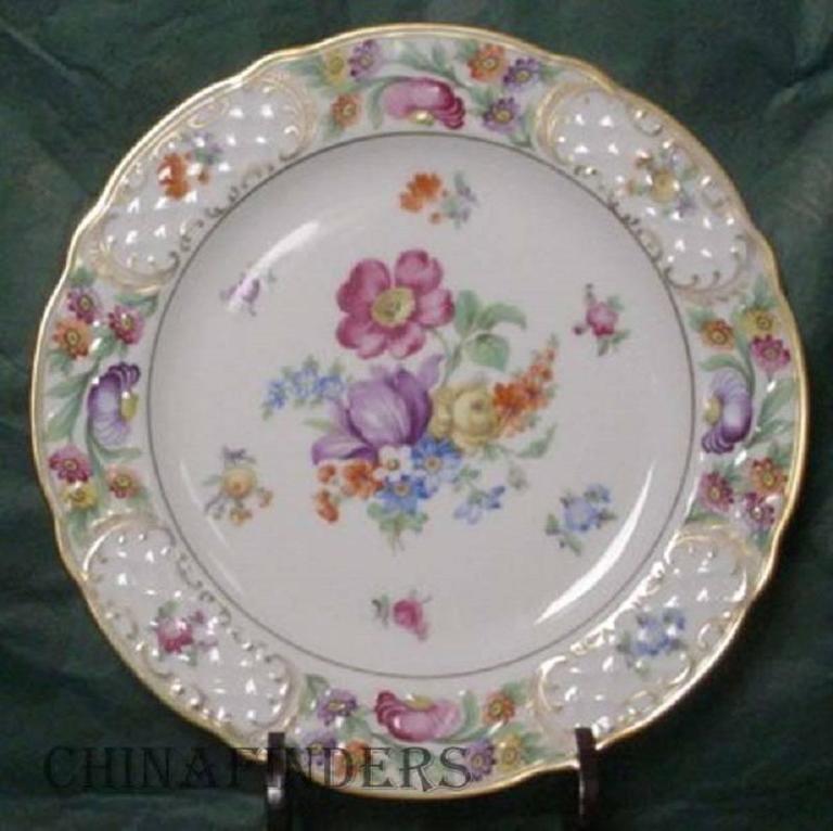 Schumann China Empress Dresden Flowers Pattern 59-Piece Set Service for ...