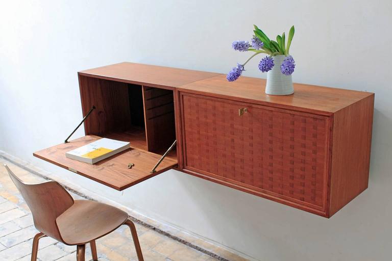 Wall-Mounted Escritoire by Poul Cadovius For Sale at 1stDibs