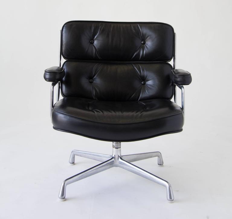 Eames Time Life Lobby Chair for Herman Miller at 1stDibs | eames lobby ...