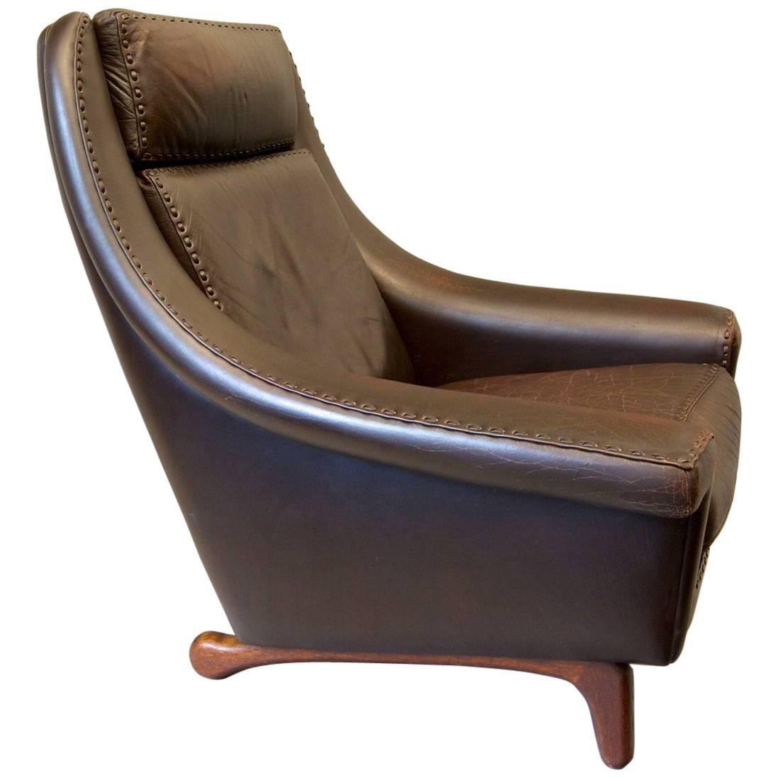 'Matador' Leather Lounge Chair with Unusual Base by Aage Christiansen ...