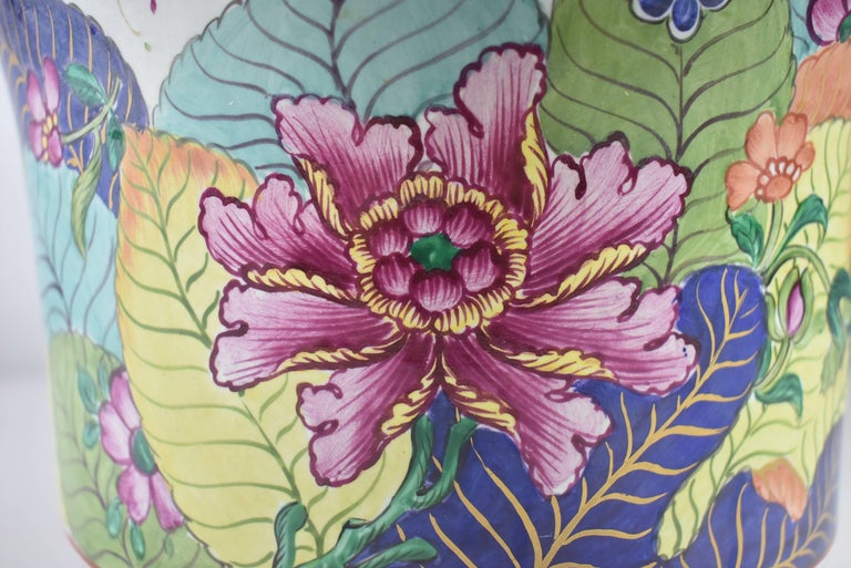 Lowestoft Reproduction Tobacco Leaf Footed Cachepot/Planter by ...