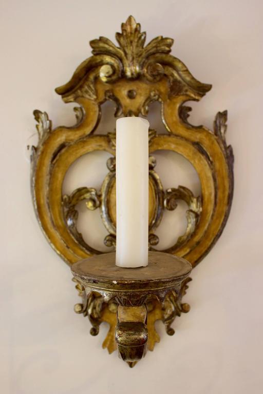 18th Century Italian Baroque Parcel-Gilt Ochre Painted One-Light Wall ...