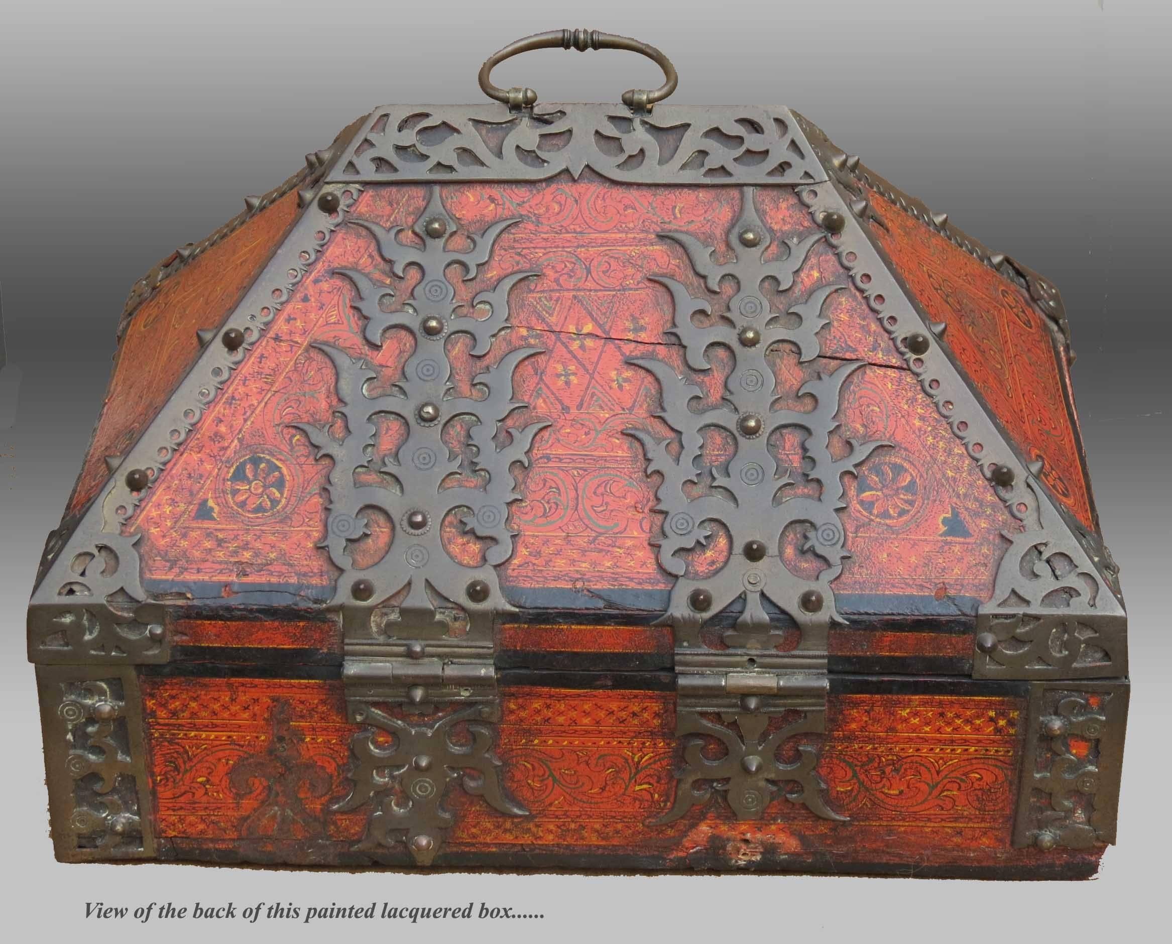 Antique "Malabar Box", Kerala, 19th Century For Sale at 1stDibs