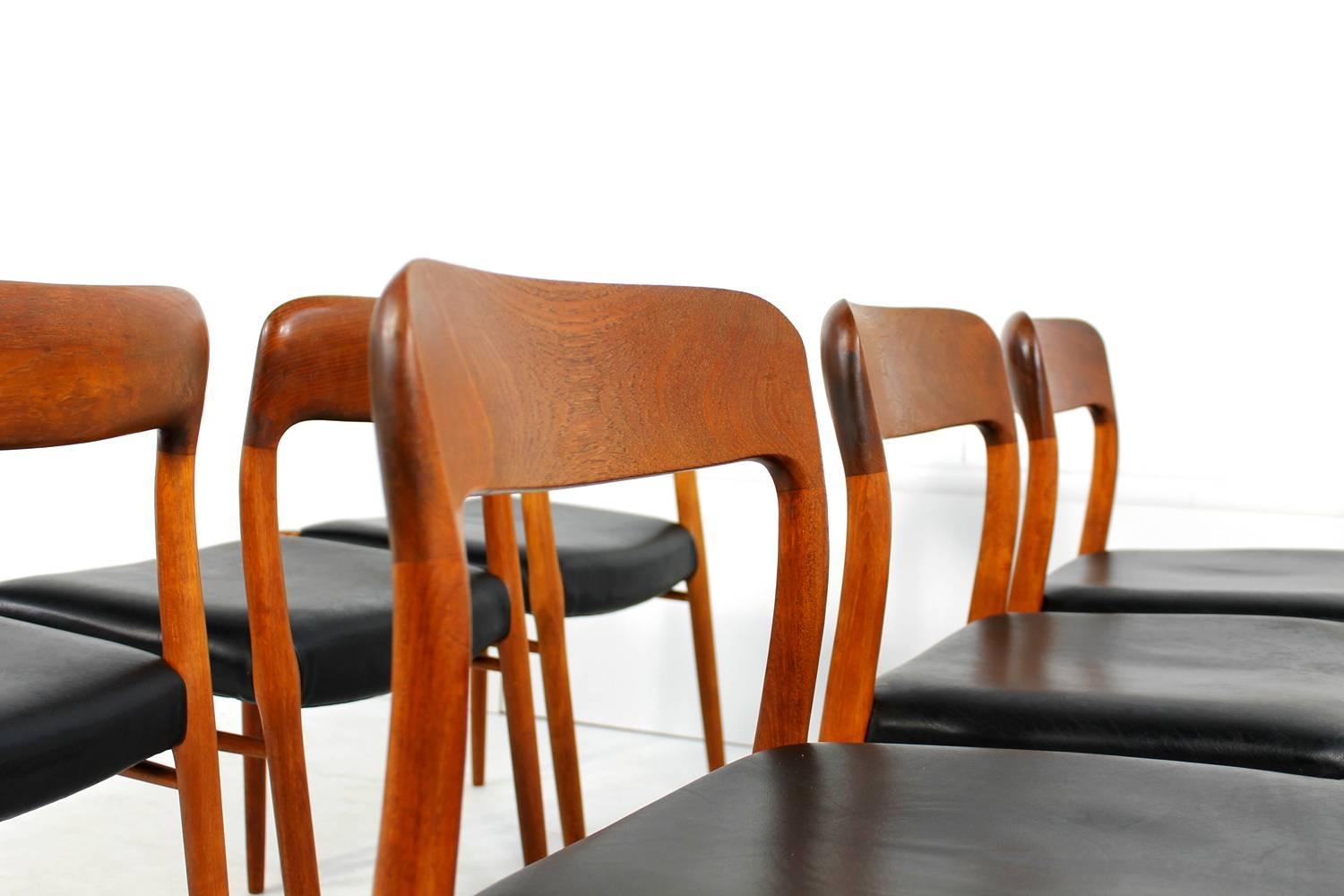 Set of Six Danish Modern Niels Moller Mod. 75 Dining Chairs, Teak and ...