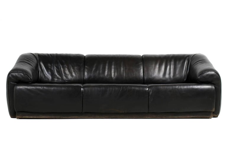 Large 1970s Organic Vintage Buffalo Leather Lounge Sofa Three-Seat High ...