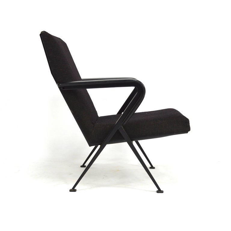 Friso Kramer Repose Lounge Chair for Ahrend De Cirkel, 1966 For Sale at ...