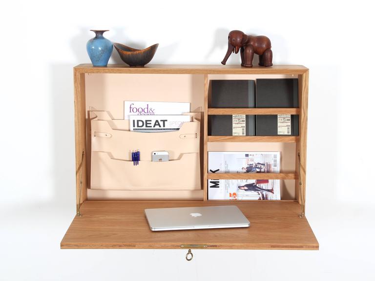 Mid-Century Modern Wall Secretary Desk in Oak For Sale at 1stDibs