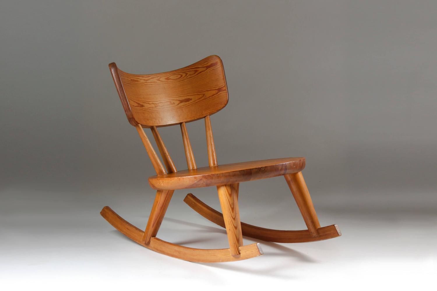 Swedish Rocking Chair in Pinewood, 1940s For Sale at 1stdibs