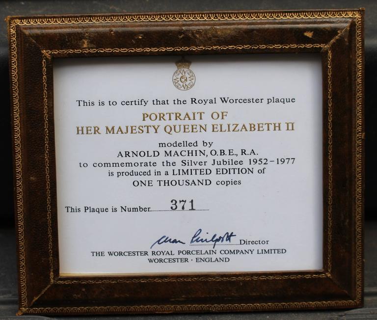 Royal Worcester Arnold Machin Framed Plaque of Queen Elizabeth II at ...