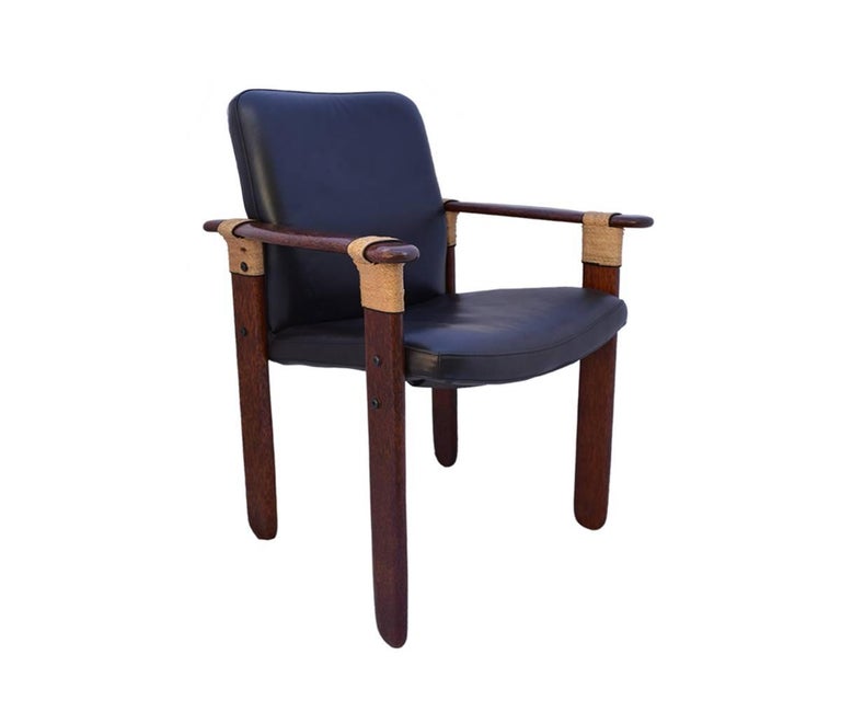 Pacific Green Round Dining Table with Five Matching Chairs at 1stDibs ...