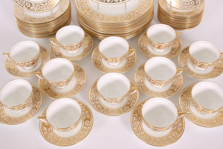 Minton Harmony Pattern English Bone China Dinner Service for 12 at 1stDibs