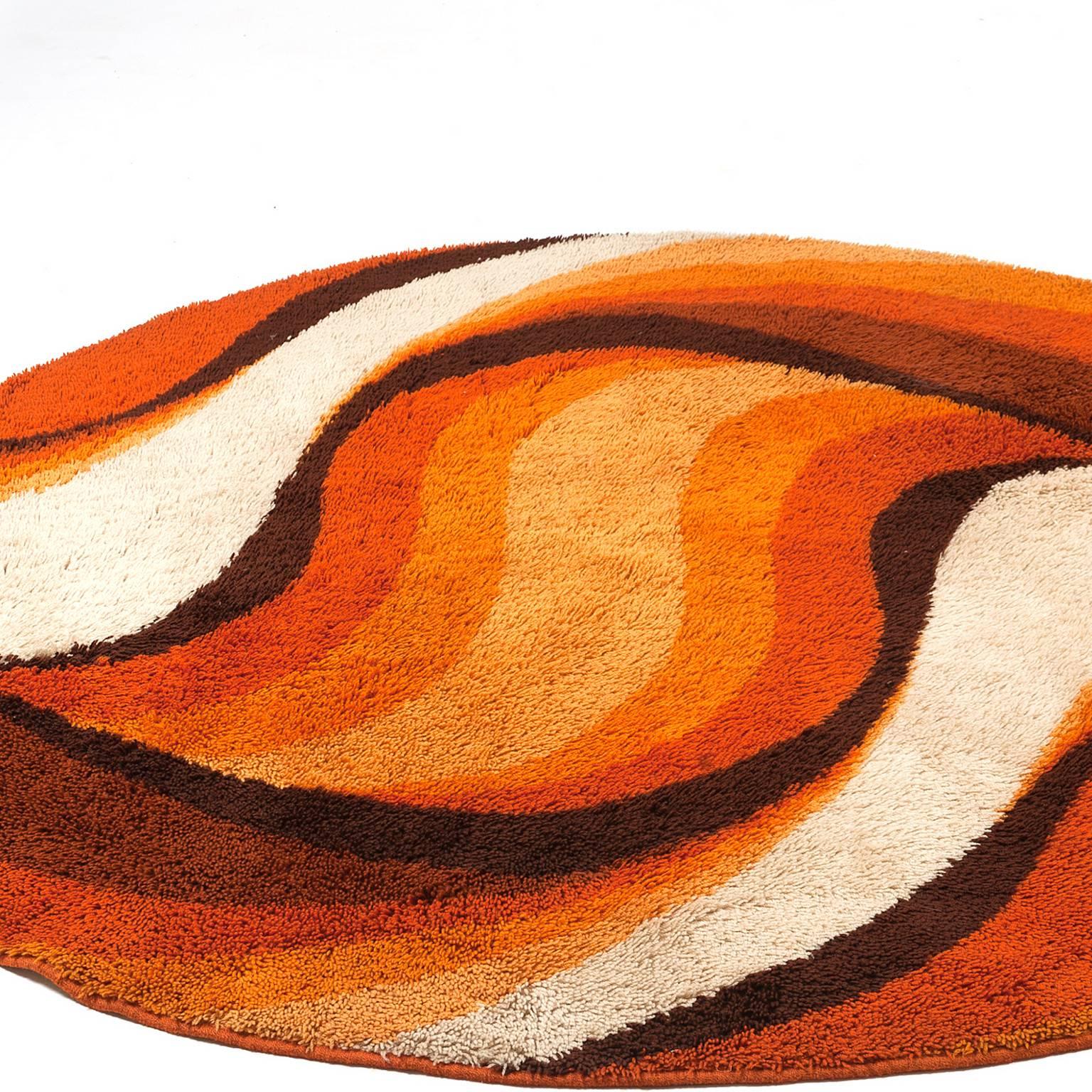 Verner Panton Rug at 1stDibs