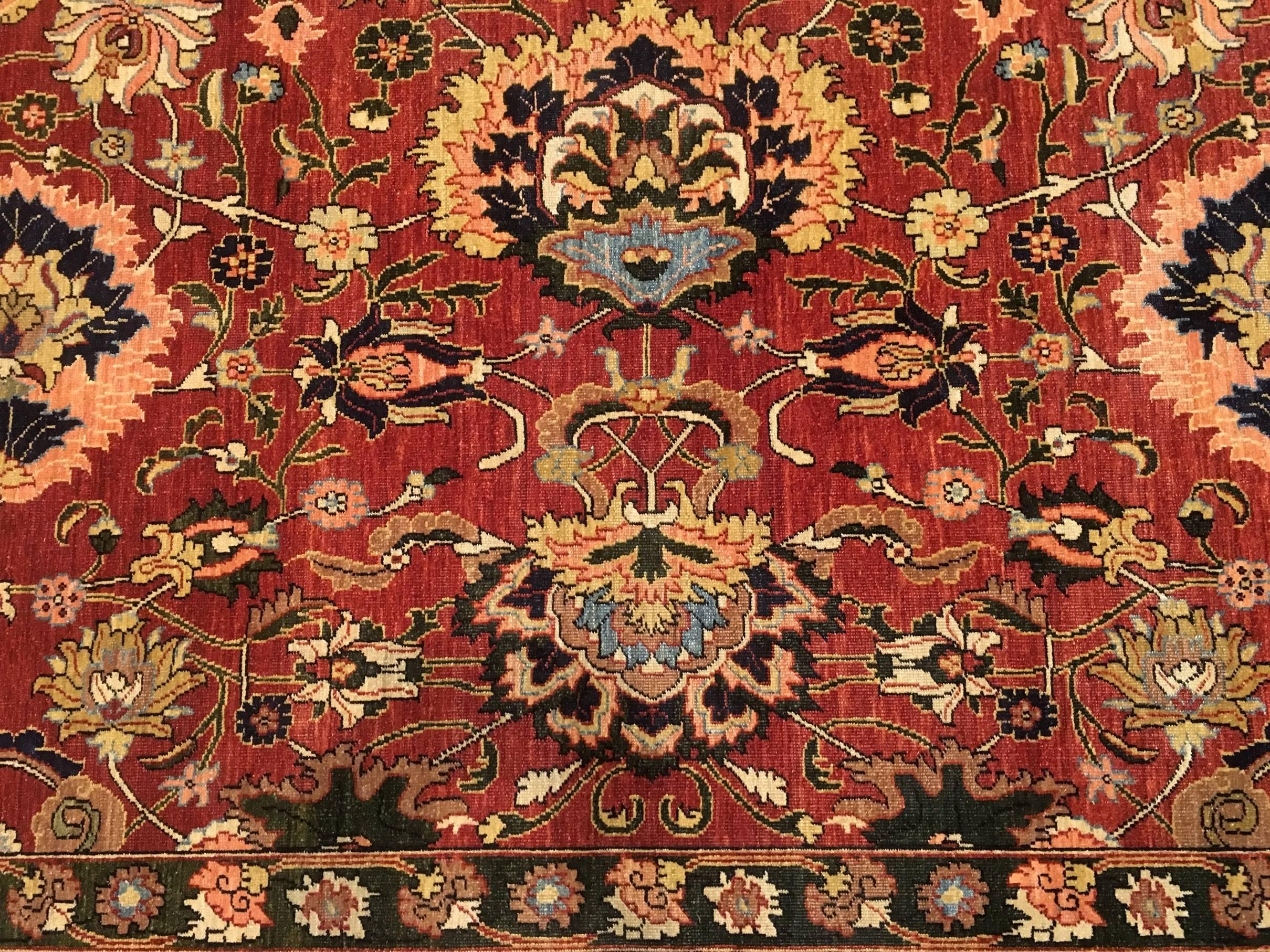 Persian Safavid Isfahan 20th Century Oriental Rug For Sale at 1stDibs