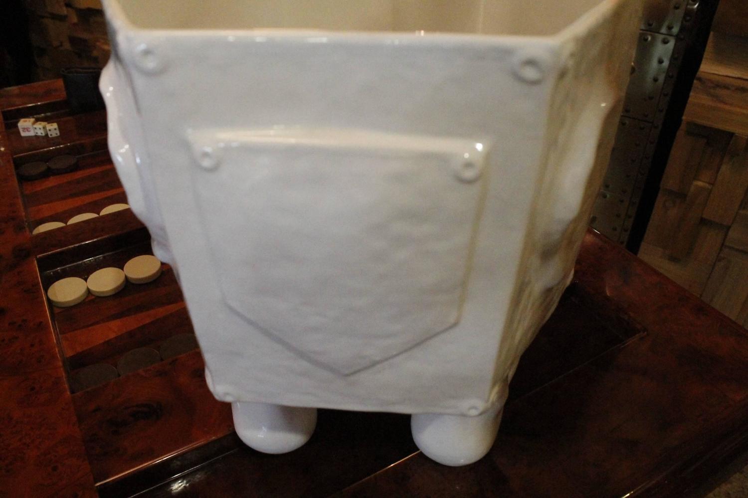 Italian Taste Setter Sigma Face Pottery Head Feet Ceramic Foot Vase ...